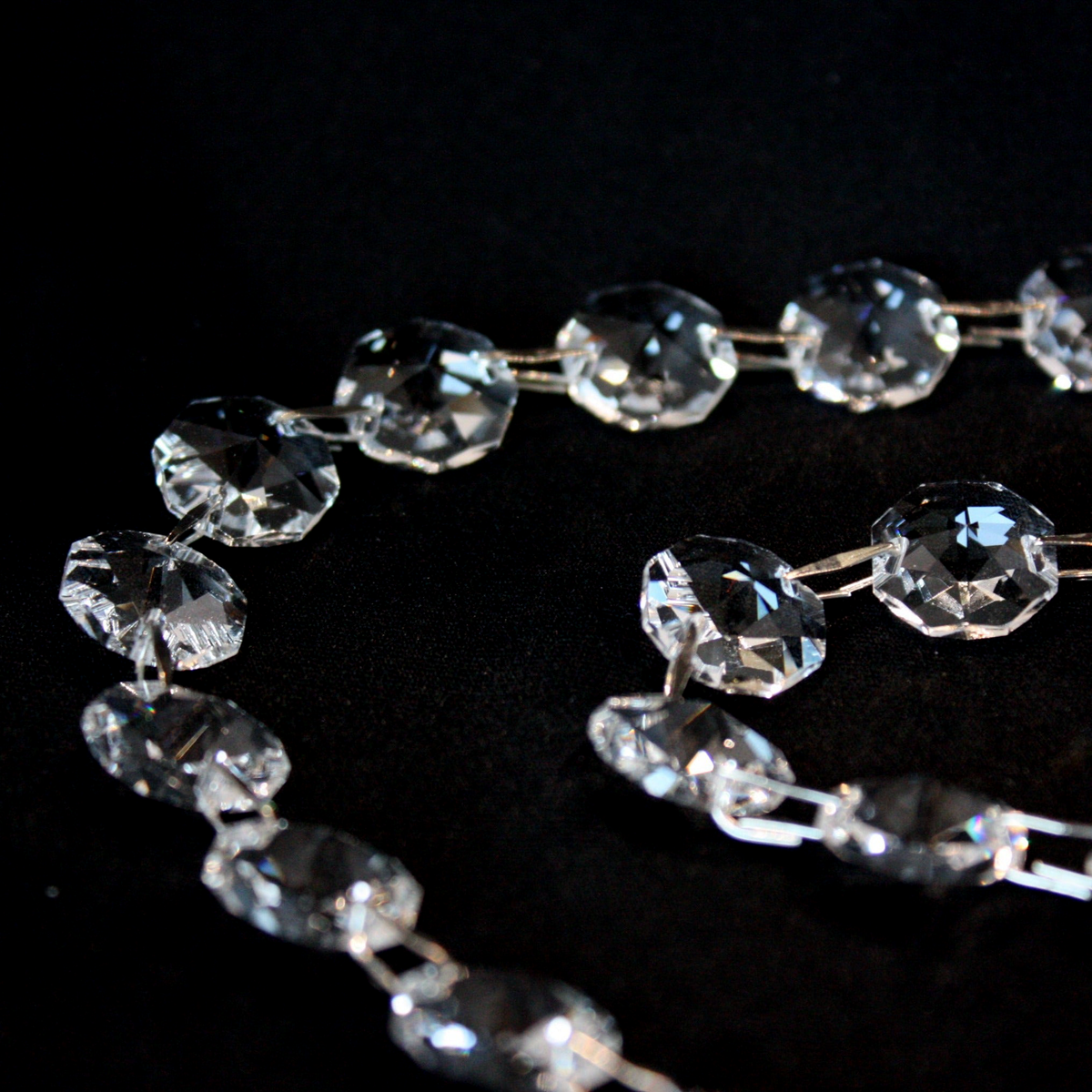 SWAROVSKI SPECTRA® 14MM OCTAGON CHAIN – Igmor